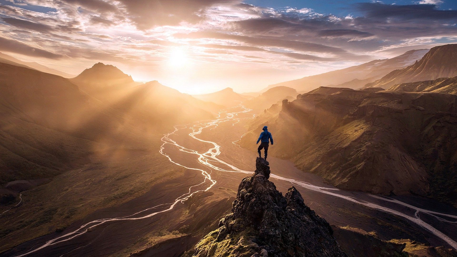 Neocons in Full-Panic Over Trump’s Skyrocketing 2024 Support. INTERVIEW ...